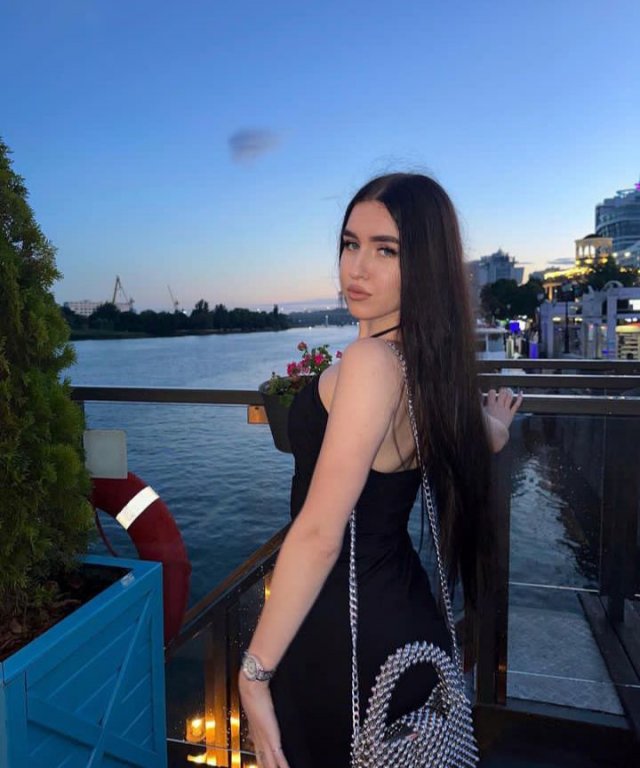 Алина, 24, Москва - "RusDate.us"
