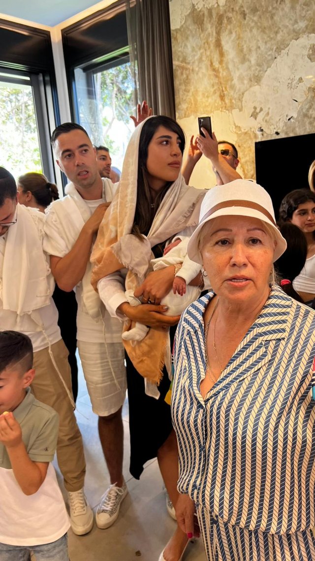 טובה, 68, תל אביב - "date50plus"