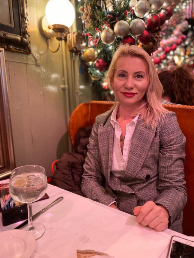 Lesya, 50, Тинек - "RusDate.us"