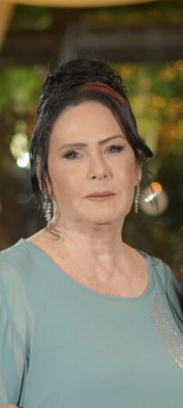 רוז, 70, רמת גן - "date50plus"