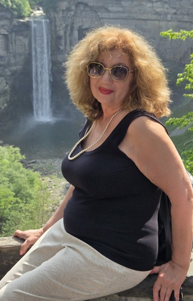 Фаина, 70, Бруклин - "RusDate.us"