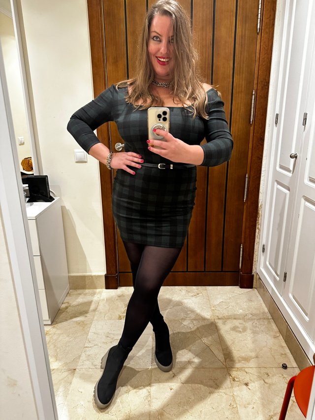 Elena, 35, Уэллсли - "RusDate.us"