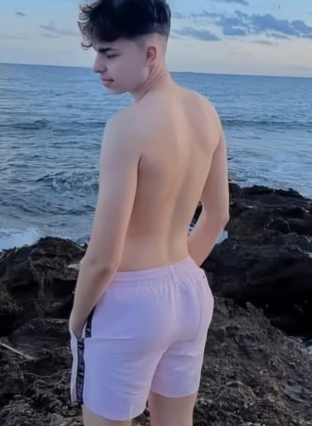 Alex Joy, 23, Нью-Йорк - "RusDate.us"