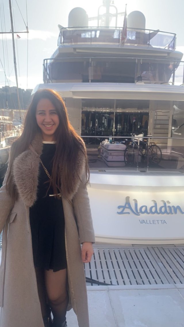 Mouna, 41, مدريد - "Ahlam"