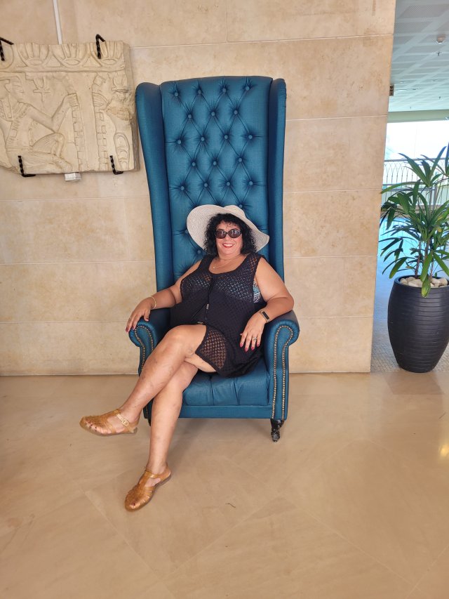 ענת, 56, ראשון לציון - "date50plus"