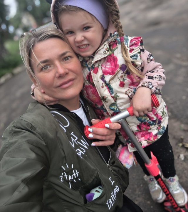 Алёна, 36, Санкт-Петербург - "RusDate.de"