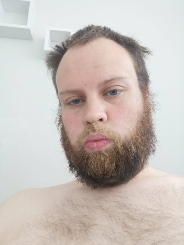 Andrew, 29, Cambuslang - "GayFriendly"