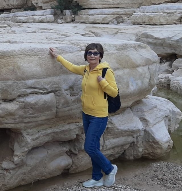 Лара, 61, Вон - "RusDate.ca"