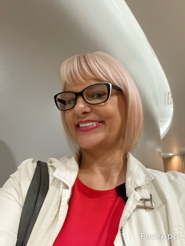 Ирина, 65, Лондон - "RusDate.us"