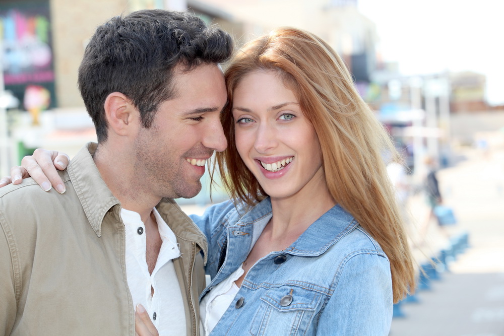 Anmeldung auf einer Dating-Website - 123 Date Me